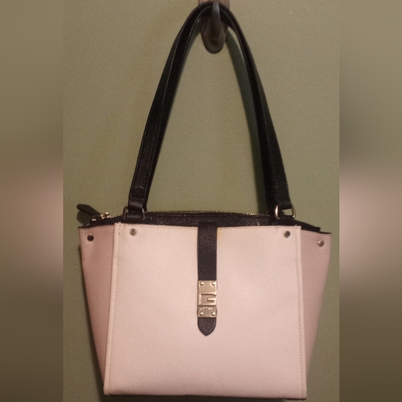 Guess | Bags | Euc Guess Nerea Color Block Bag Whiteblushblack See ...
